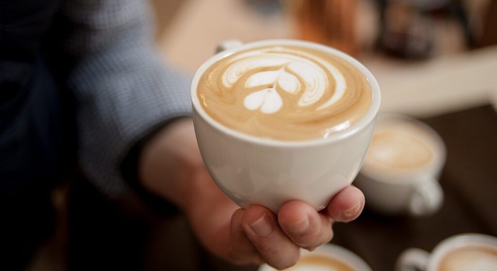 Grande Latte - brandHUB | Ralph Hubacher